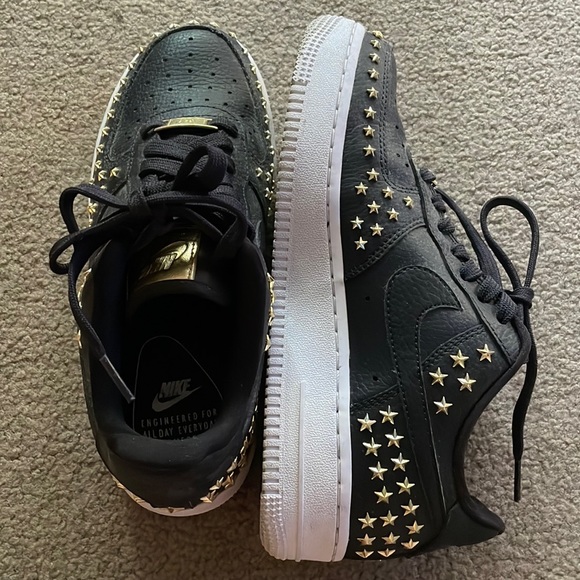 Nike | Shoes | Limited Edition Black Air Force With Gold Stars | Poshmark